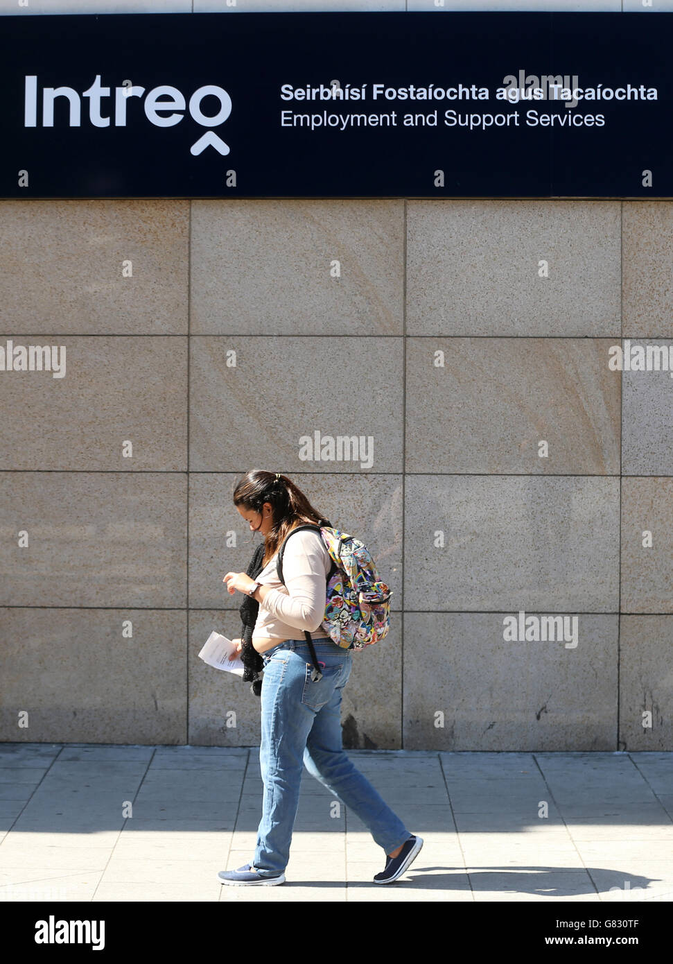 Intreo hi-res stock photography and images - Alamy