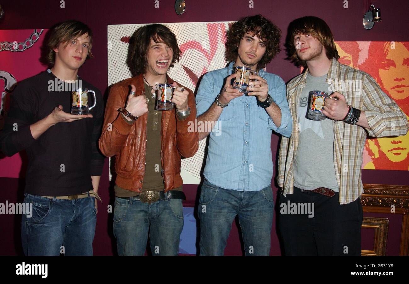 MTV TRL - Total Request Live Show - Leicester Square Studios Stock ...