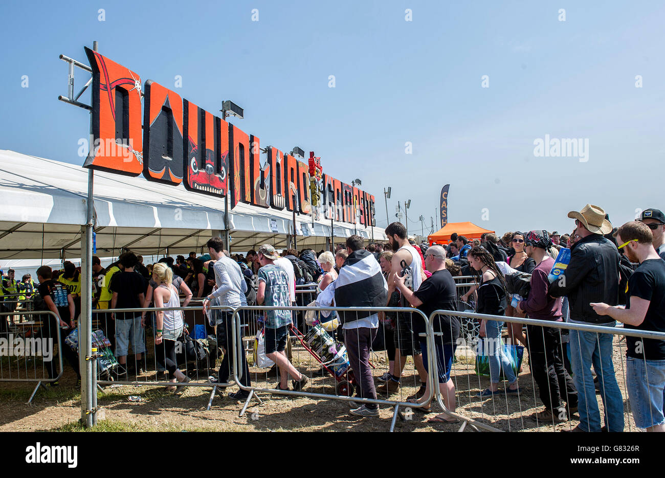 Download festival campsite hi-res stock photography and images - Alamy