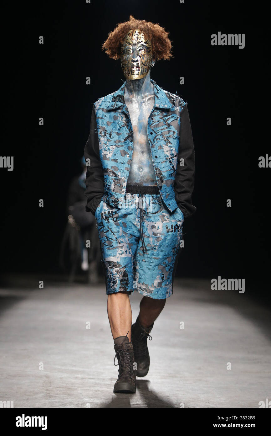 MAN catwalk - London Collections: Men 2015 Stock Photo - Alamy
