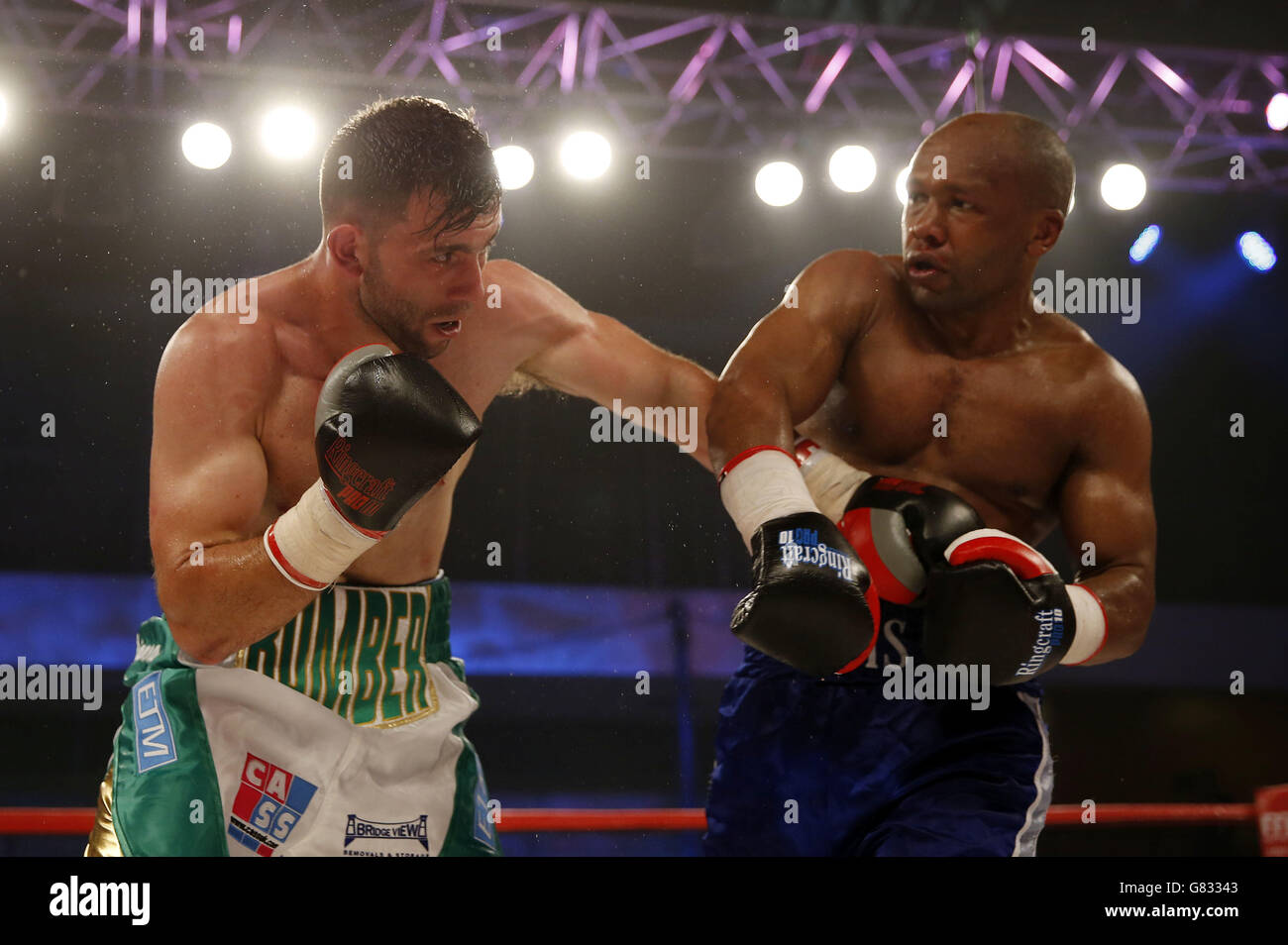 Boxing - Action Sports Arena Stock Photo - Alamy