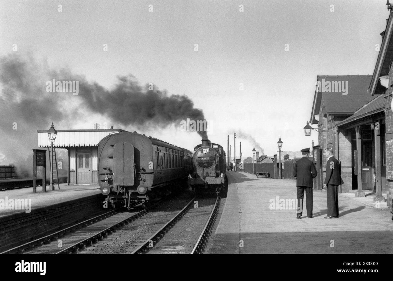 Class 4f steam locomotive hi-res stock photography and images - Alamy