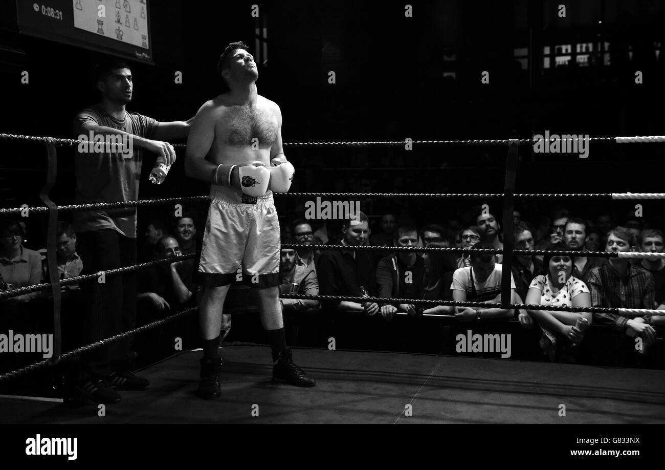 Chess Boxing Full Length Ampics High Resolution Stock Photography and ...