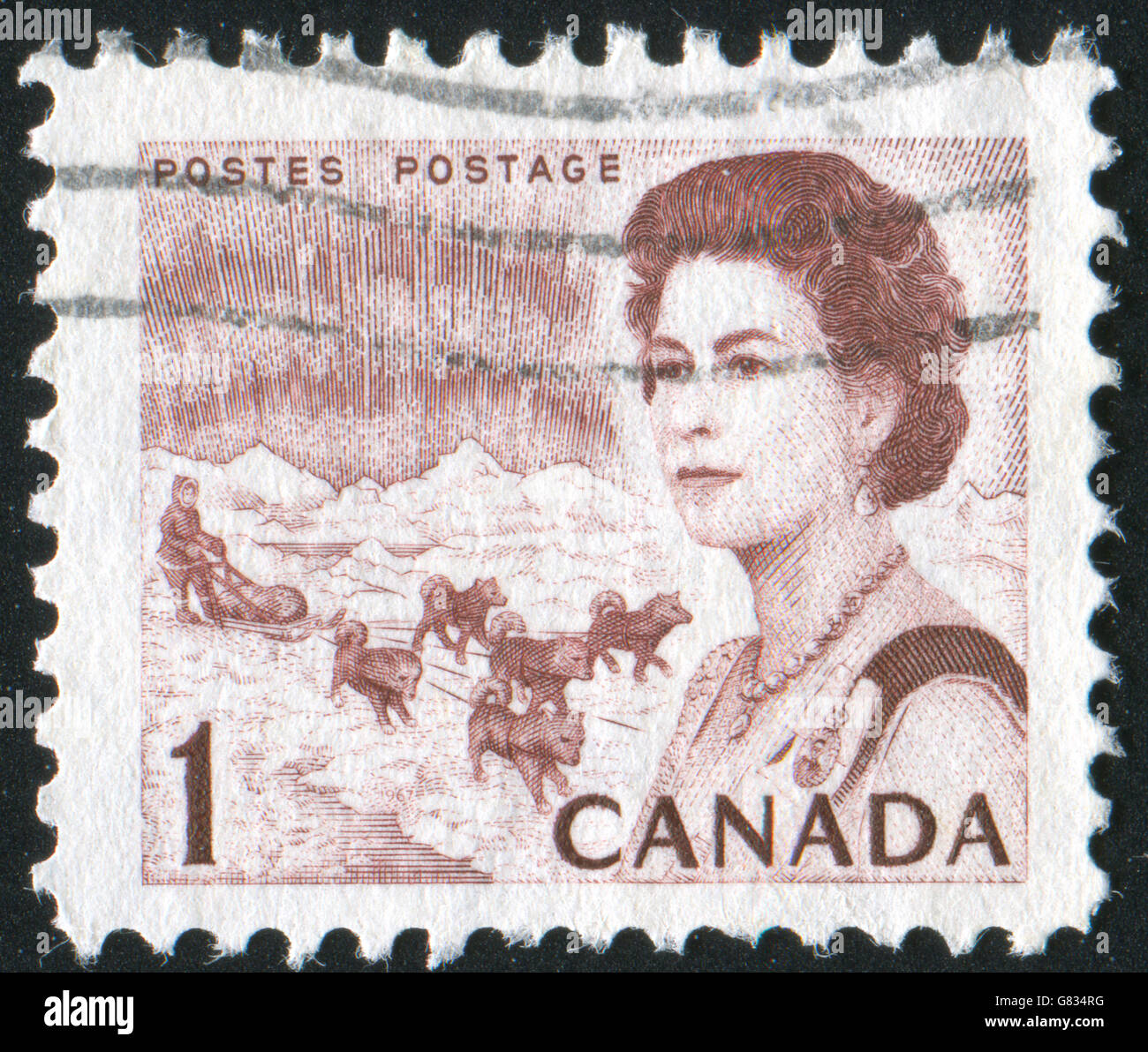 CANADA - CIRCA 1972: stamp printed by Canada, shows Queen Elizabeth II ...