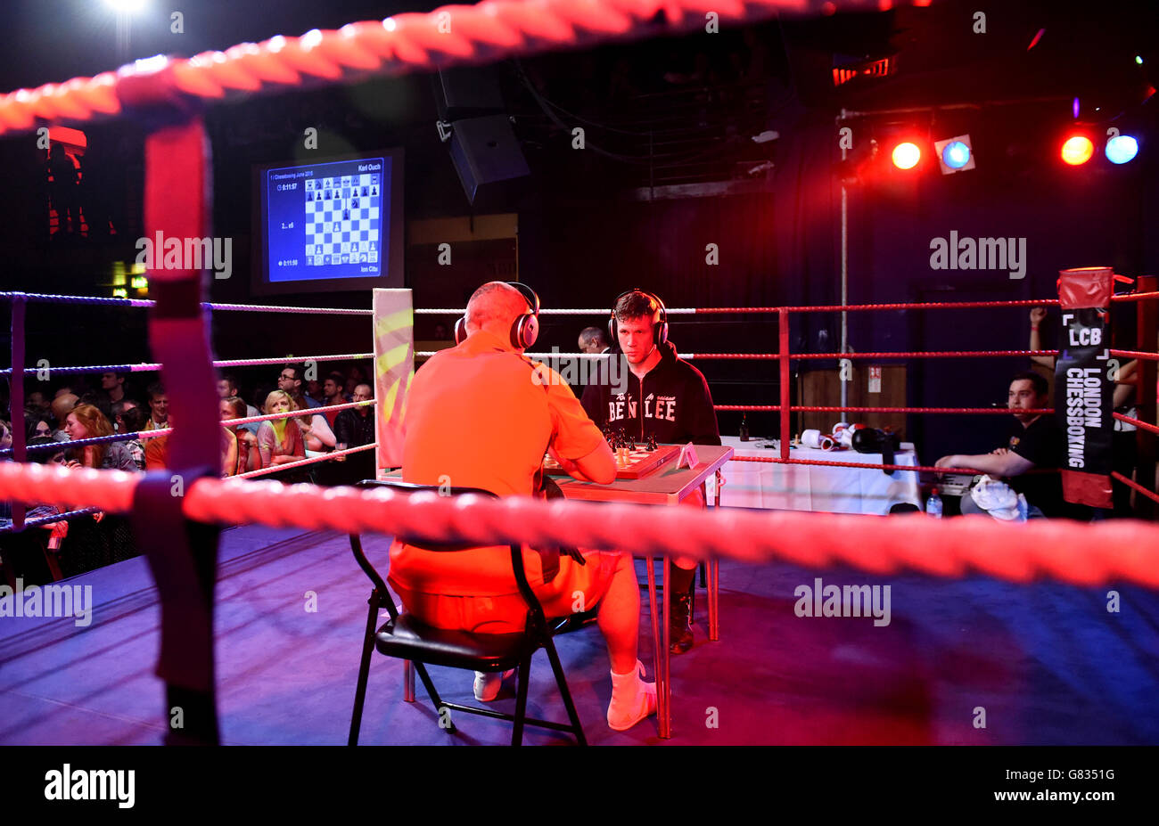 Sport - London Chessboxing Grandmaster Bash! - Scala Stock Photo - Alamy