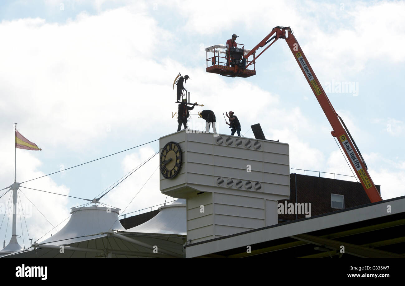Old father time lords cricket hi-res stock photography and images - Alamy