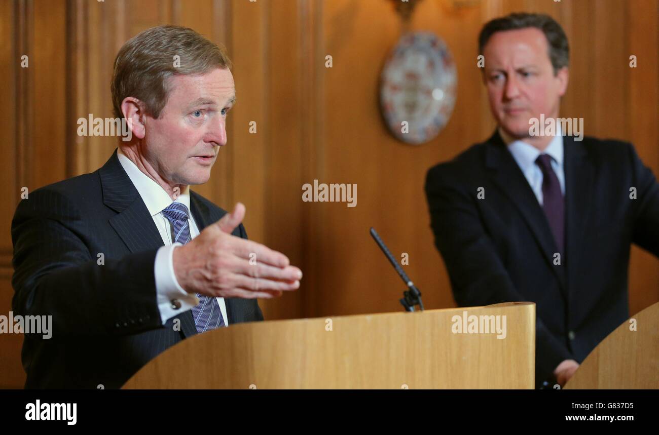 Irish Taoiseach visit to the UK Stock Photo - Alamy