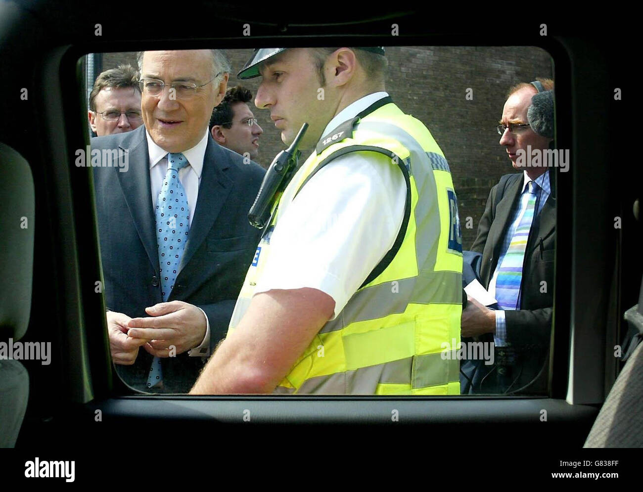 General Election Campaign 2005 - Thorpe Wood police station Stock Photo ...
