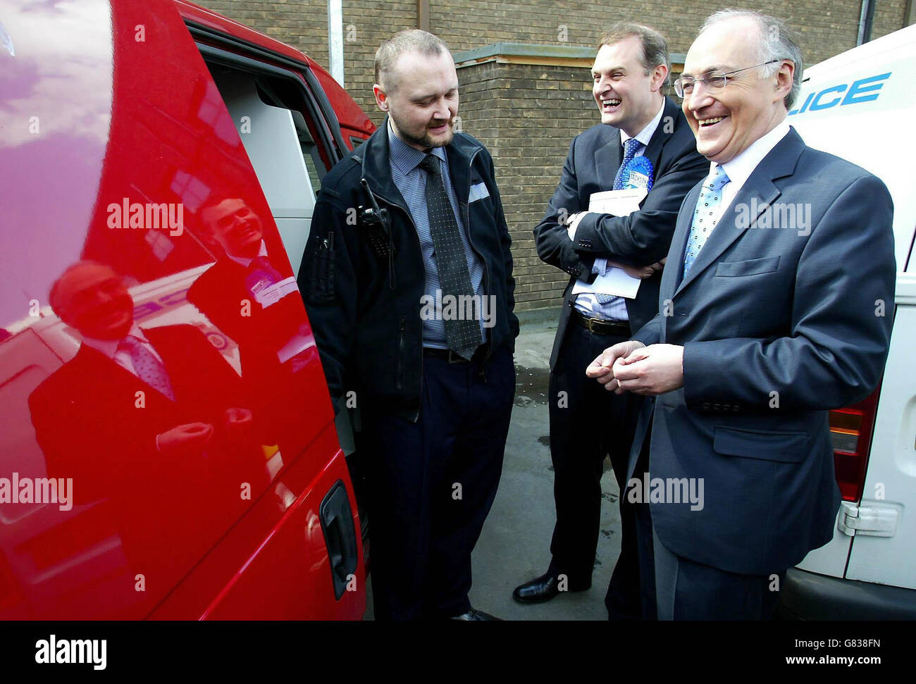 General Election Campaign 2005 - Thorpe Wood police station Stock Photo ...