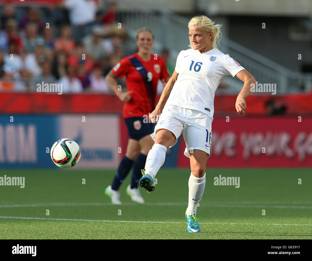 Katie chapman 2015 hi-res stock photography and images - Alamy