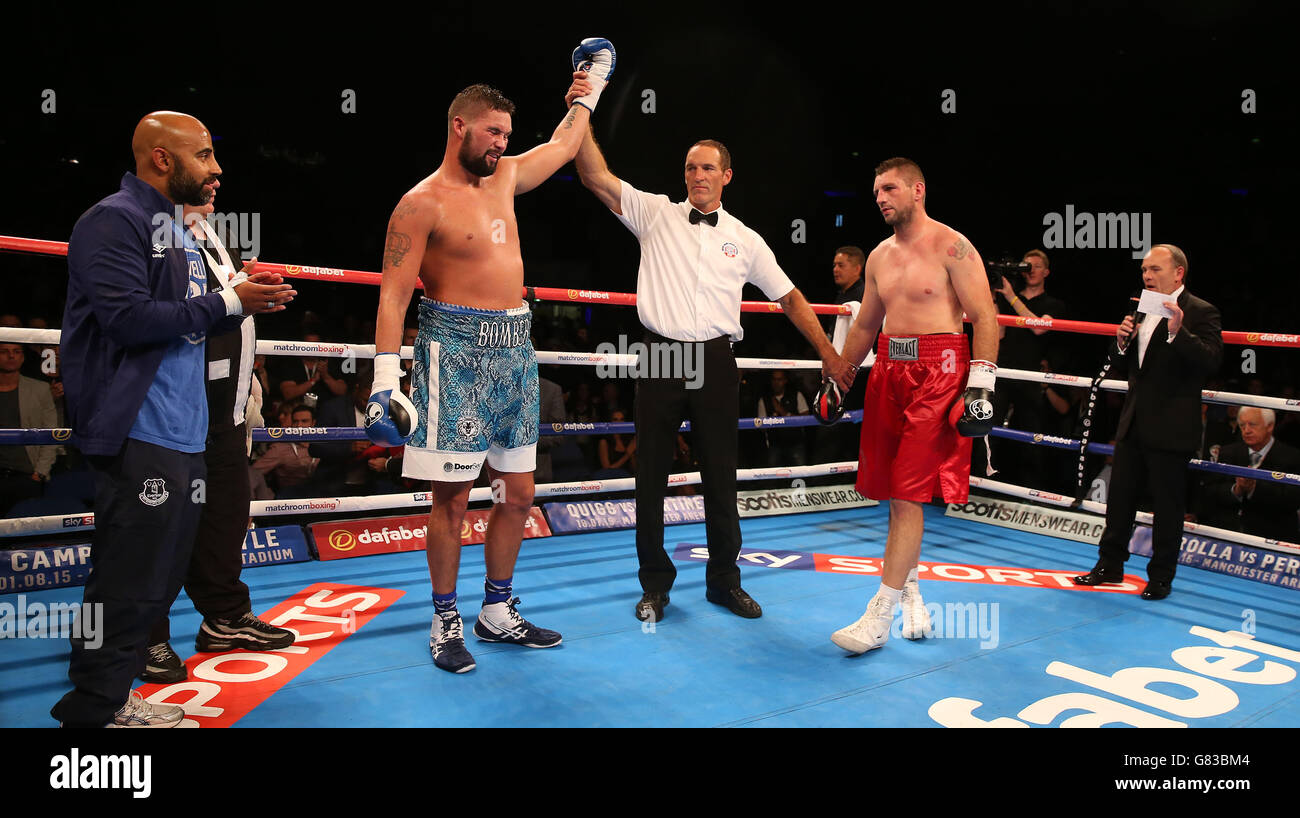 Boxing - Liverpool Echo Arena. Tony Bellew celebrates victory over ...