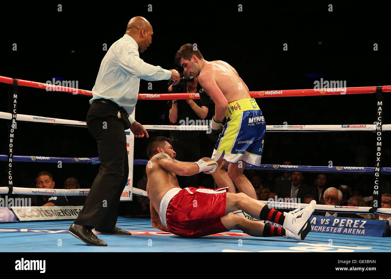 Boxing - Liverpool Echo Arena Stock Photo - Alamy