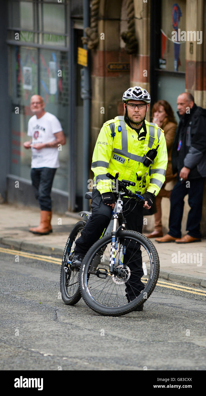 Police bicycle cycle cyclist bike High Resolution Stock Photography and ...