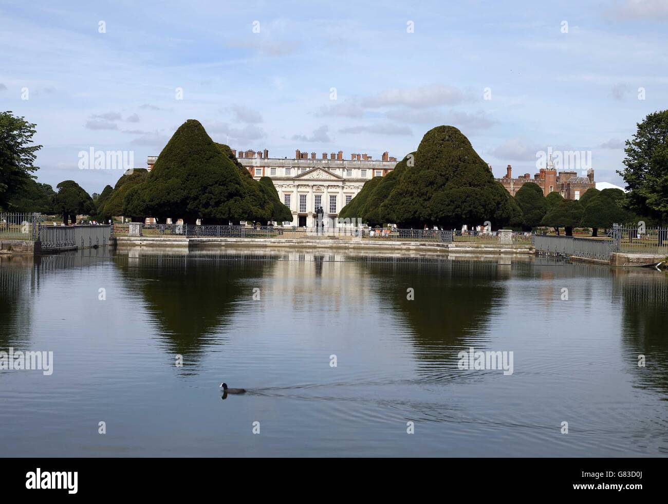 RHS Hampton Court Palace Flower Show 2015 Stock Photo - Alamy