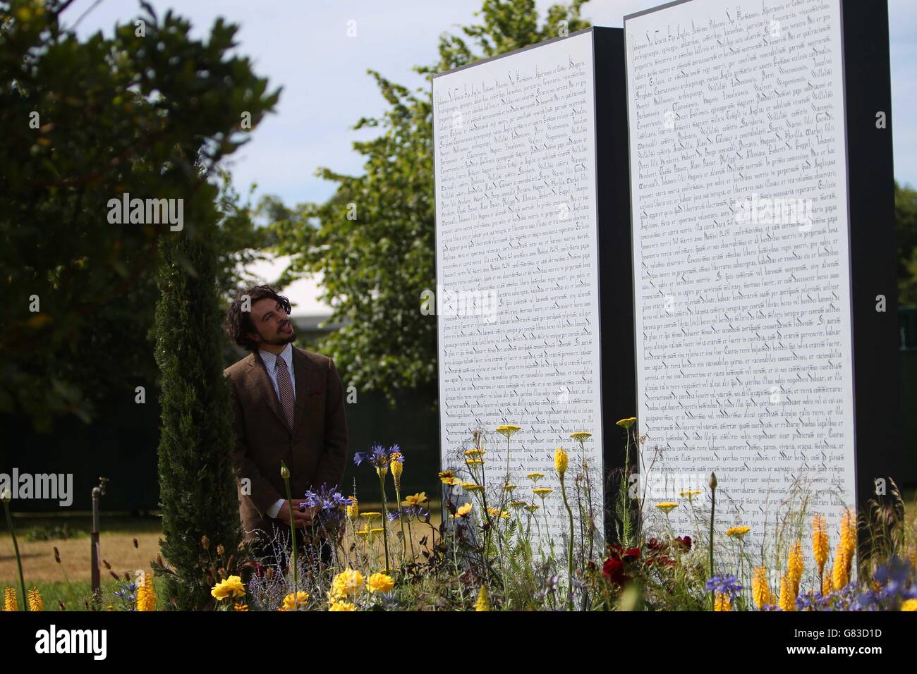 RHS Hampton Court Palace Flower Show 2015 Stock Photo - Alamy