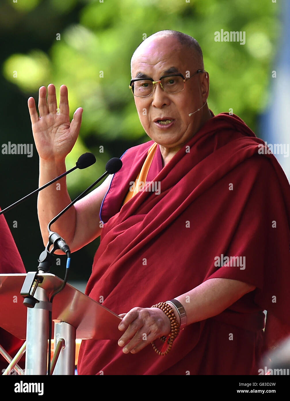 Dalai Lama visit to Hampshire Stock Photo - Alamy