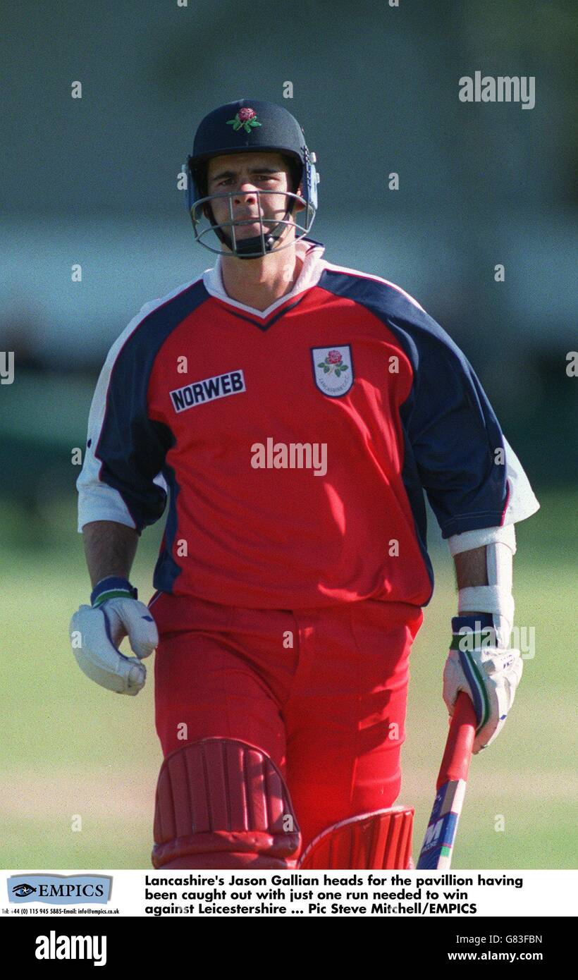 Cricket axa equity law league hi-res stock photography and images - Alamy