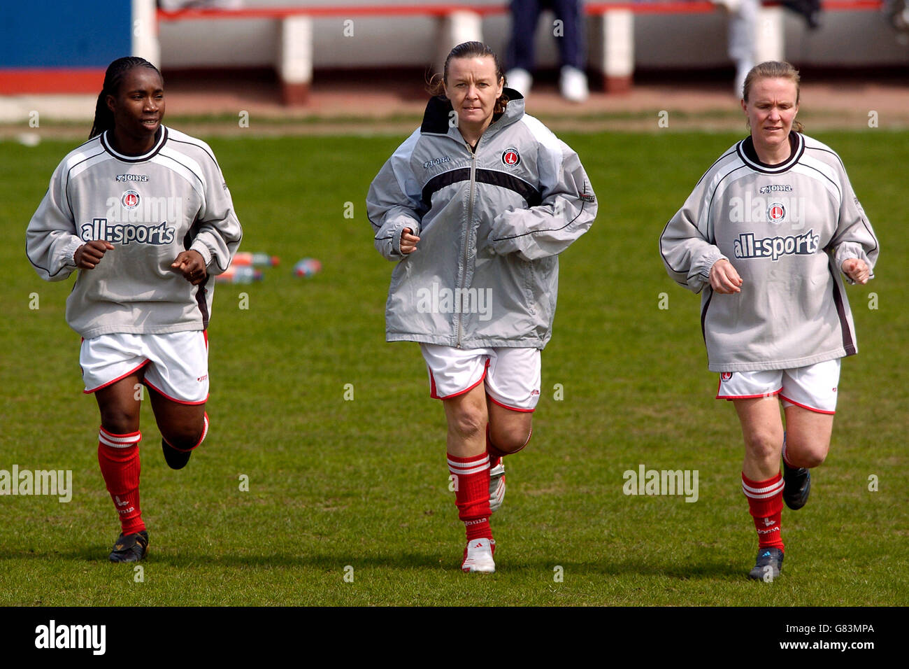 Charlton athletics dominique sinclair chambers hi-res stock photography ...