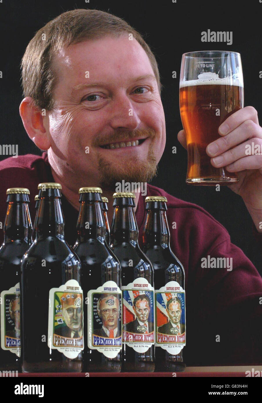 General Election Campaign 2005 - Election beers Stock Photo - Alamy
