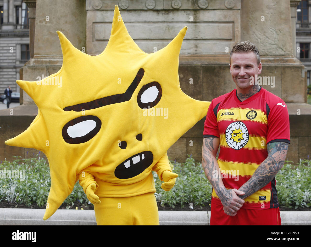 The partick thistle mascot hi-res stock photography and images - Alamy