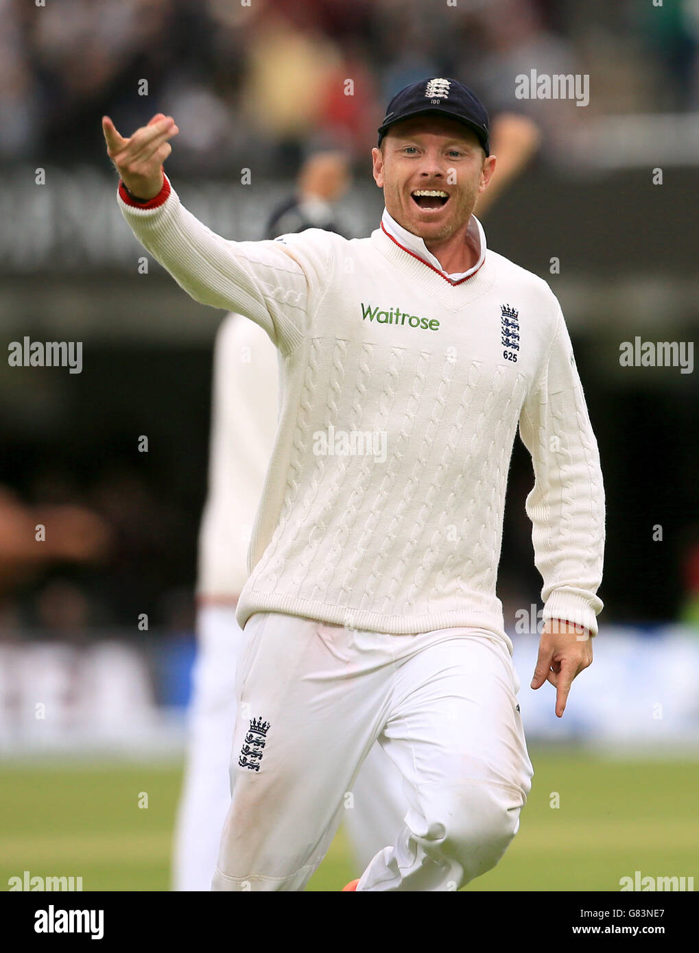 England's Ian Bell celebrates after England take a wicket Stock Photo ...
