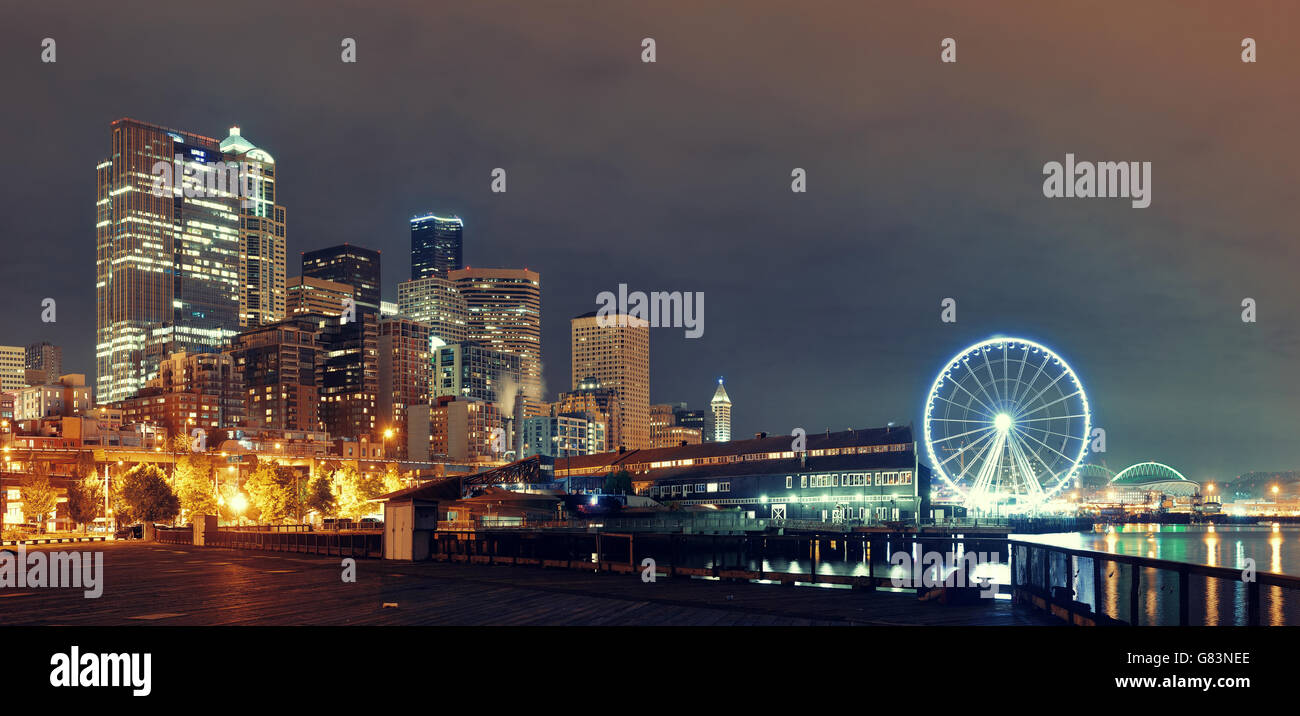 Seattle waterfront view with urban architecture at night Stock Photo ...