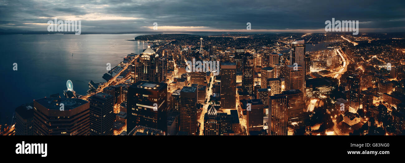 Seattle rooftop panorama view with urban architecture at night Stock ...