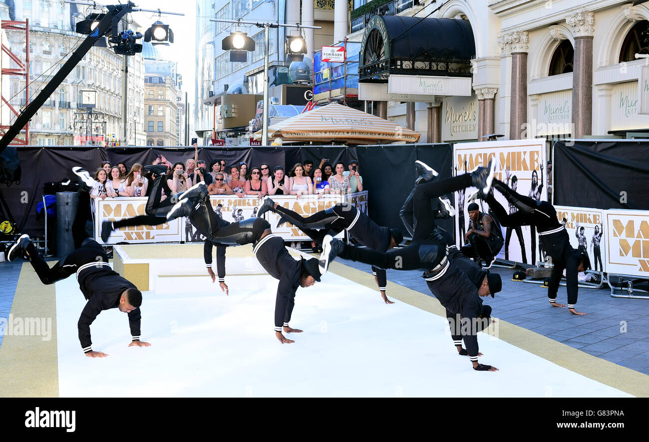 Flawless perform at The Magic Mike XXL Premiere held at Vue West End, 3 ...