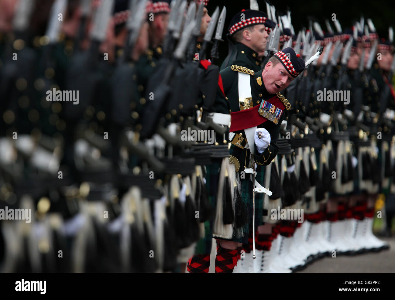 The royal regiment of scotland 1 scots hi-res stock photography and ...