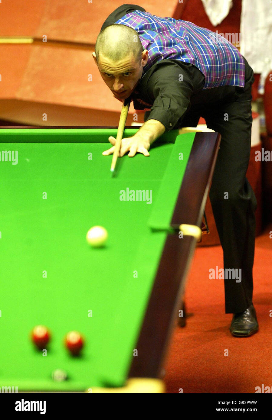 Snooker - Embassy World Championship 2005 - Quarter Final - Ronnie O ...