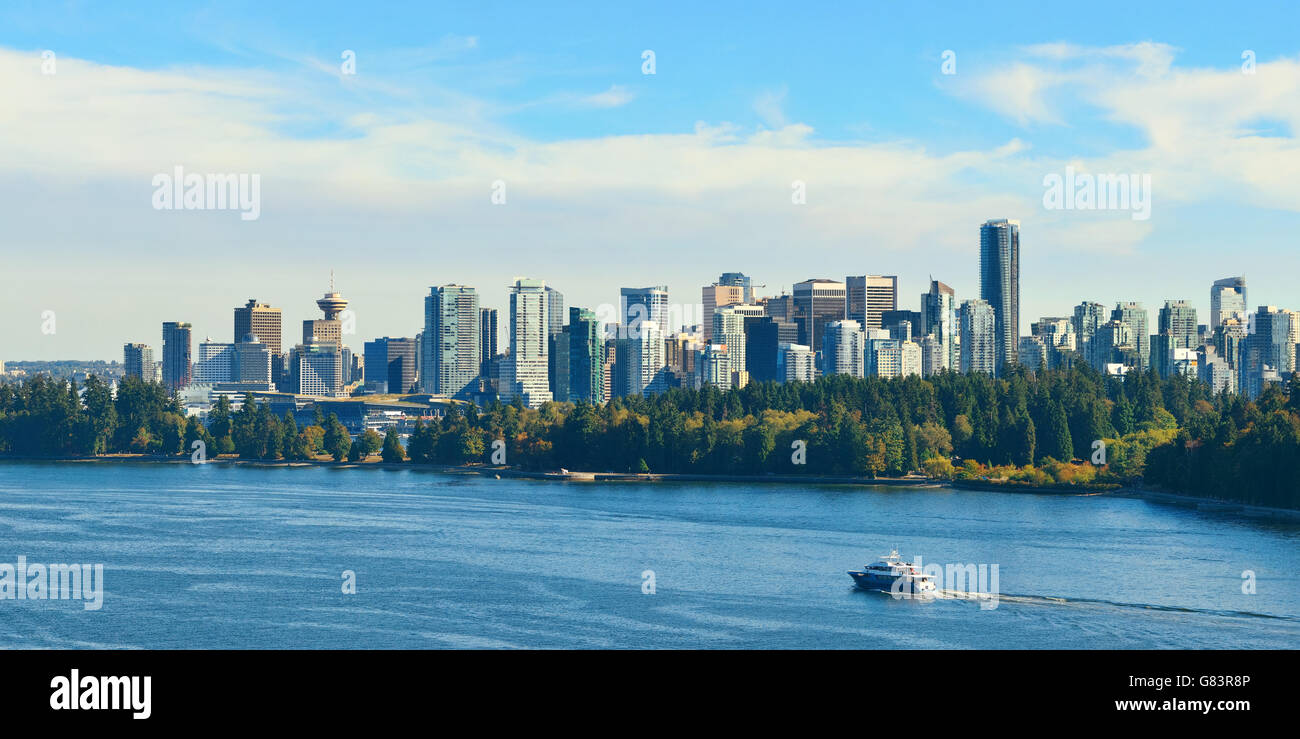 Vancouver city skyline panorama and mountains Stock Photo - Alamy