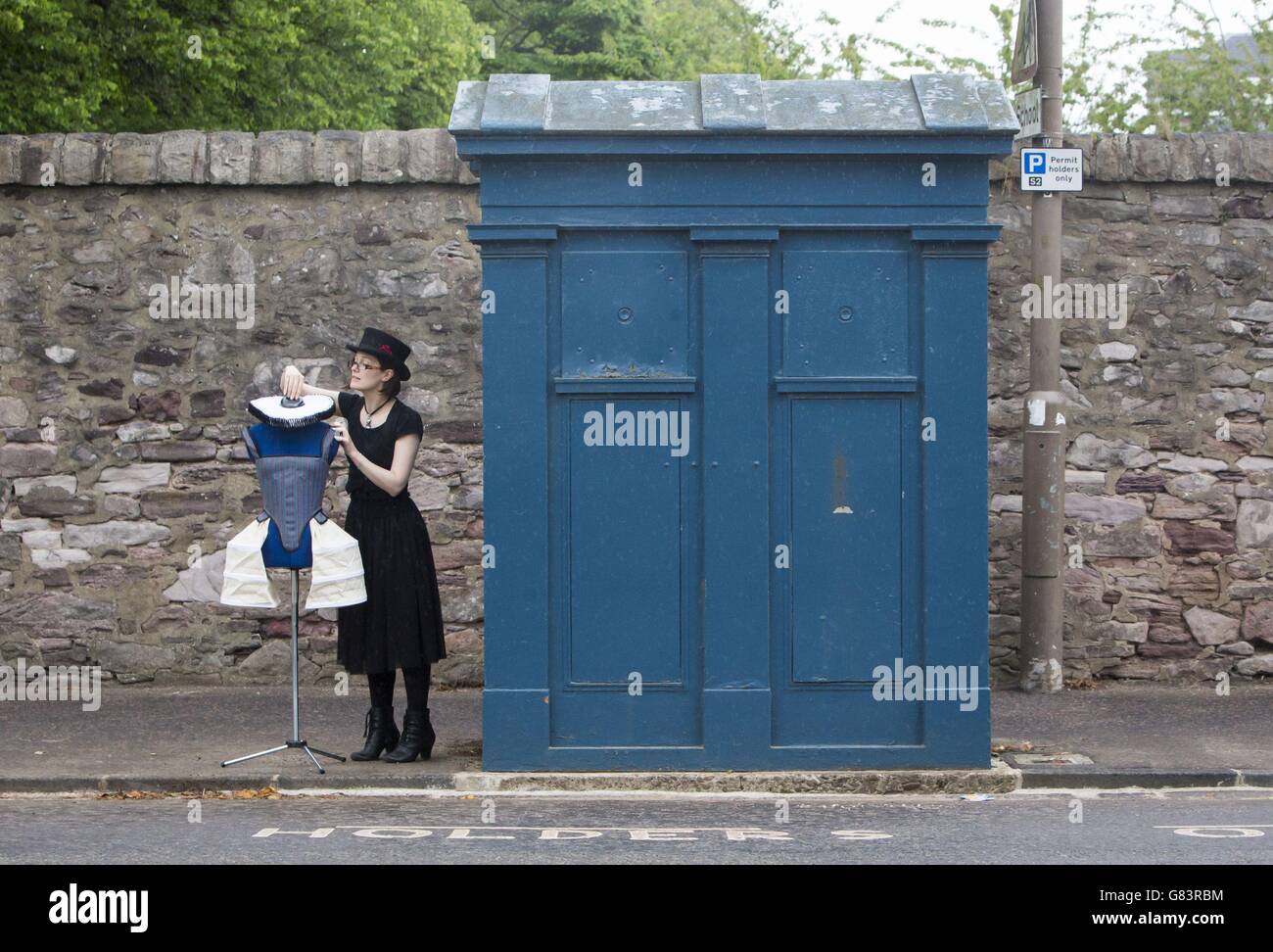 Edinburgh Police Box Stock Photos & Edinburgh Police Box Stock Images ...