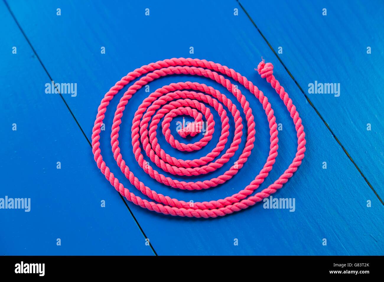 Rope circle hi-res stock photography and images - Alamy
