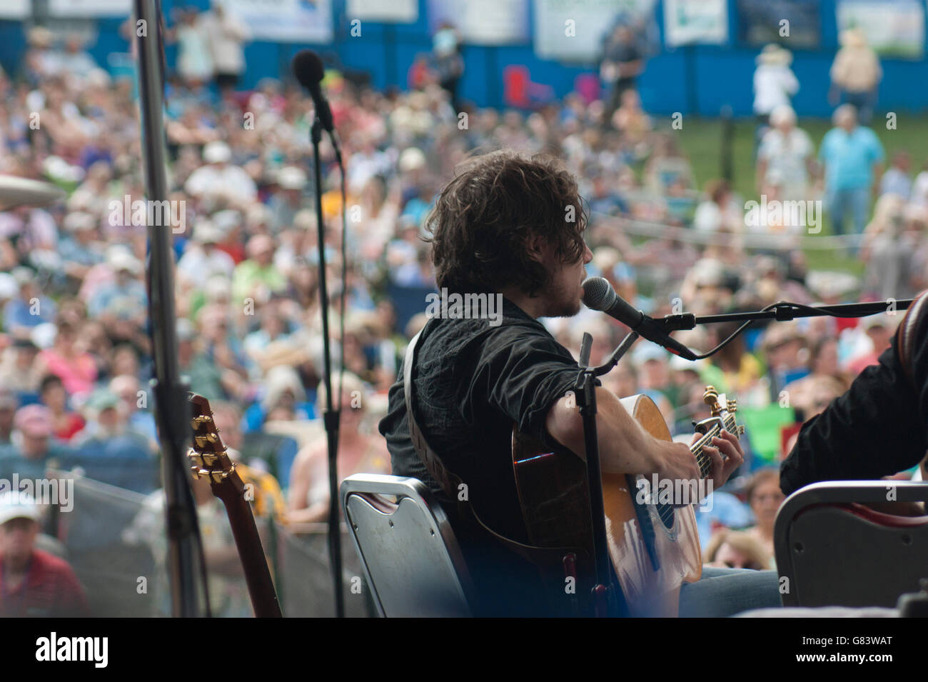 Quebecois musician guitars hi-res stock photography and images - Alamy