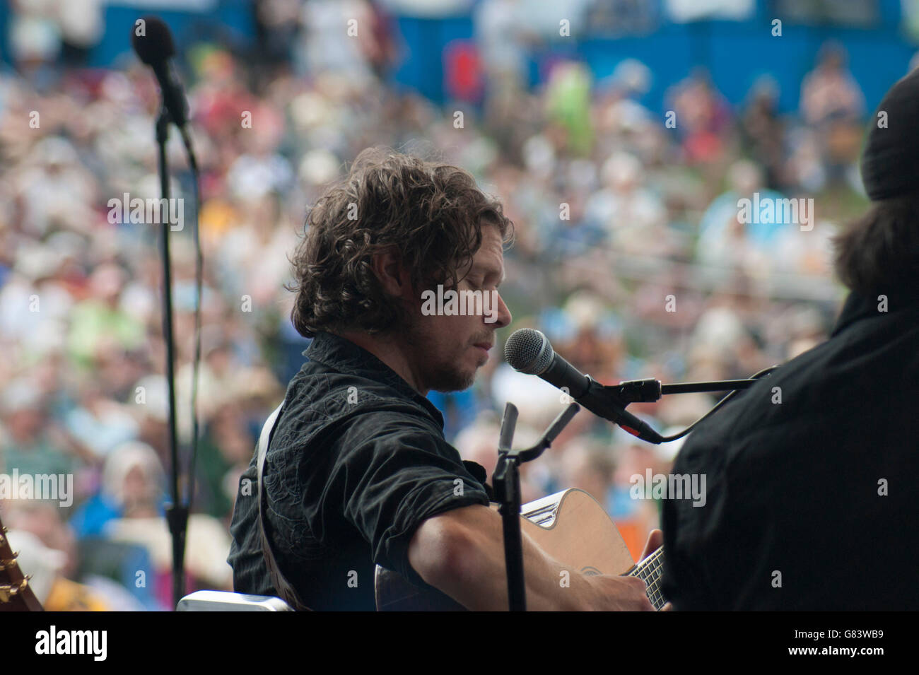Quebecois musician guitars hi-res stock photography and images - Alamy