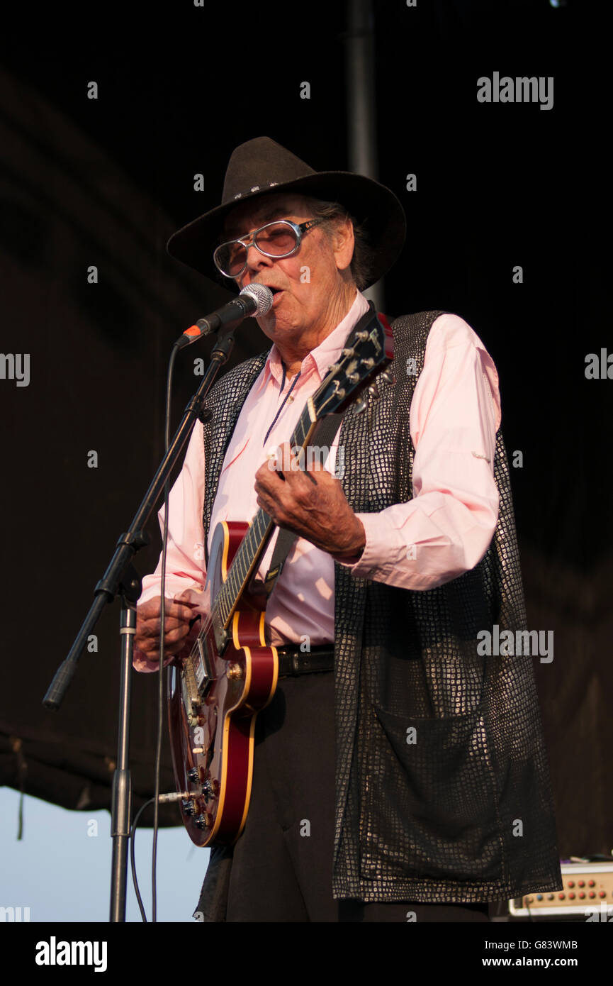 Rockabilly women hi-res stock photography and images - Alamy