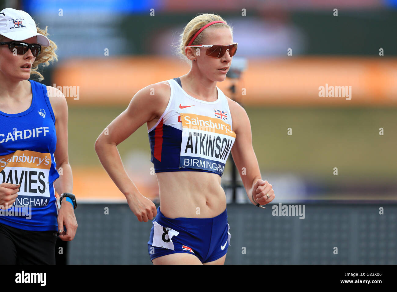 Johanna Atkinson (Middlesbrough) and Bethan Davies (Cardiff) during the ...
