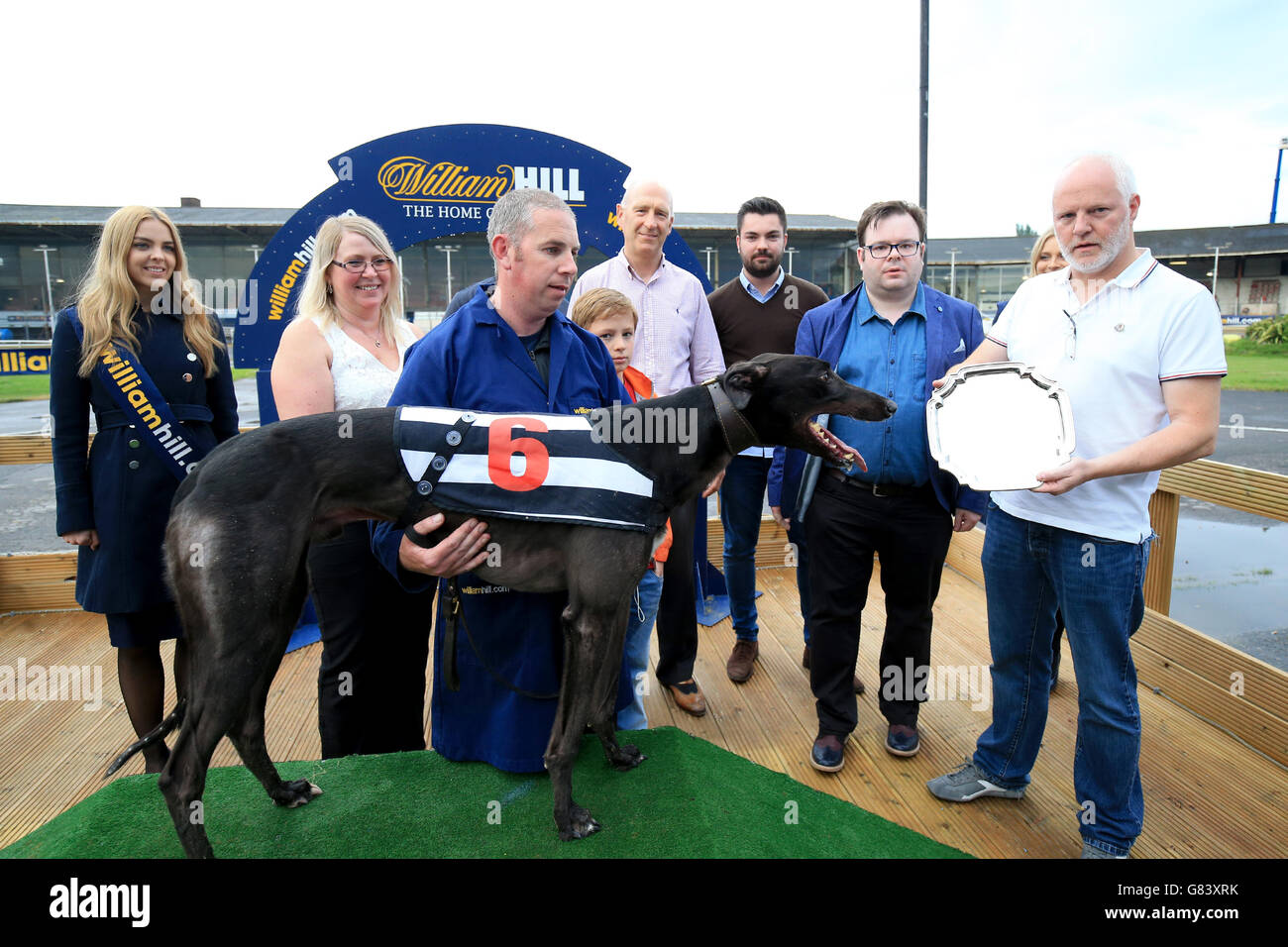 Connections of Old Joe Golden during the presentation after winning The ...