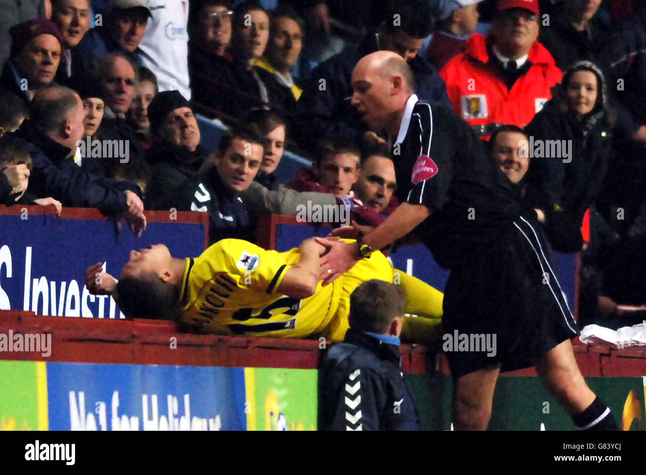 Football advertising boards hi-res stock photography and images - Alamy