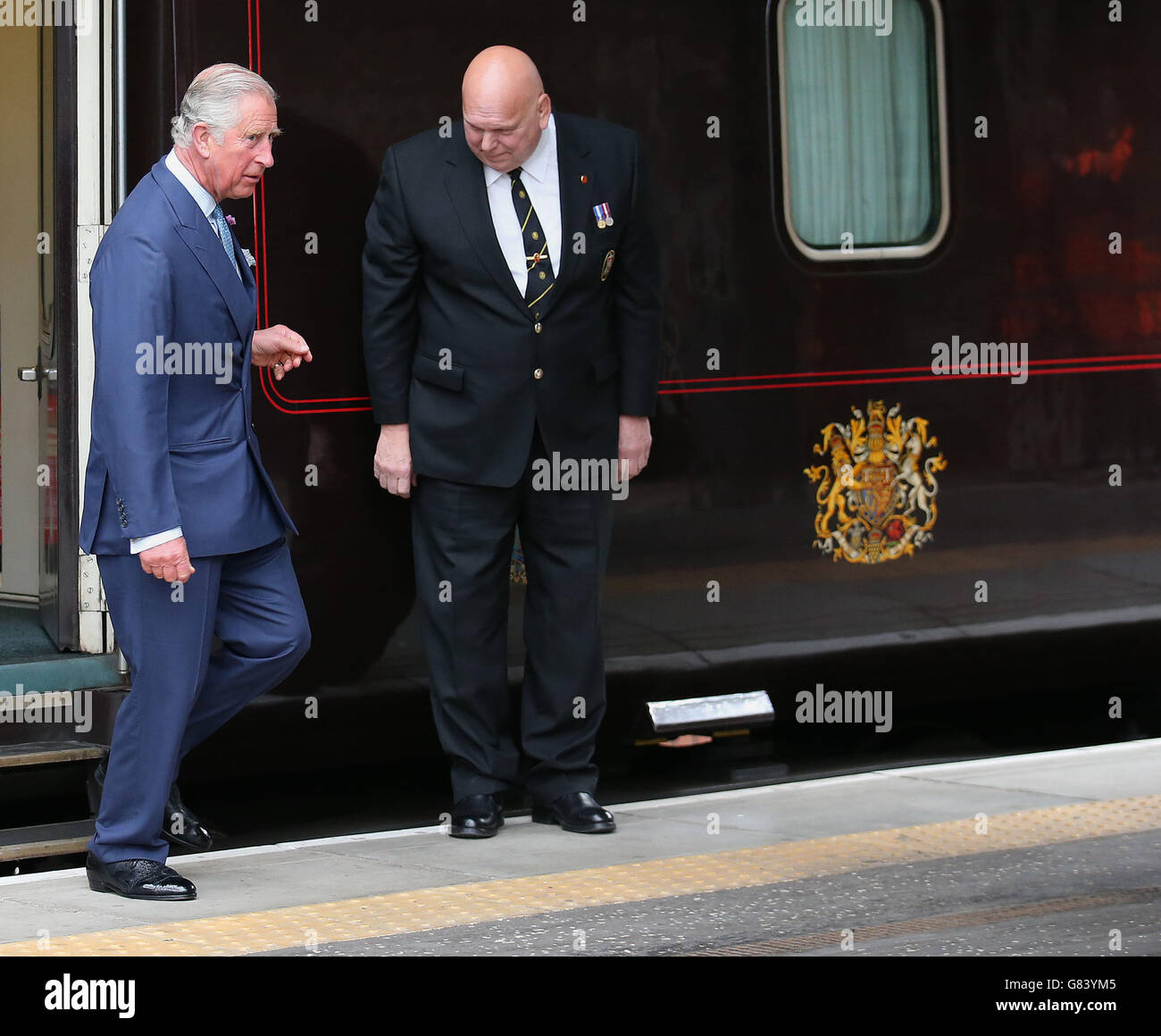 Royal scotland royal train hi-res stock photography and images - Alamy