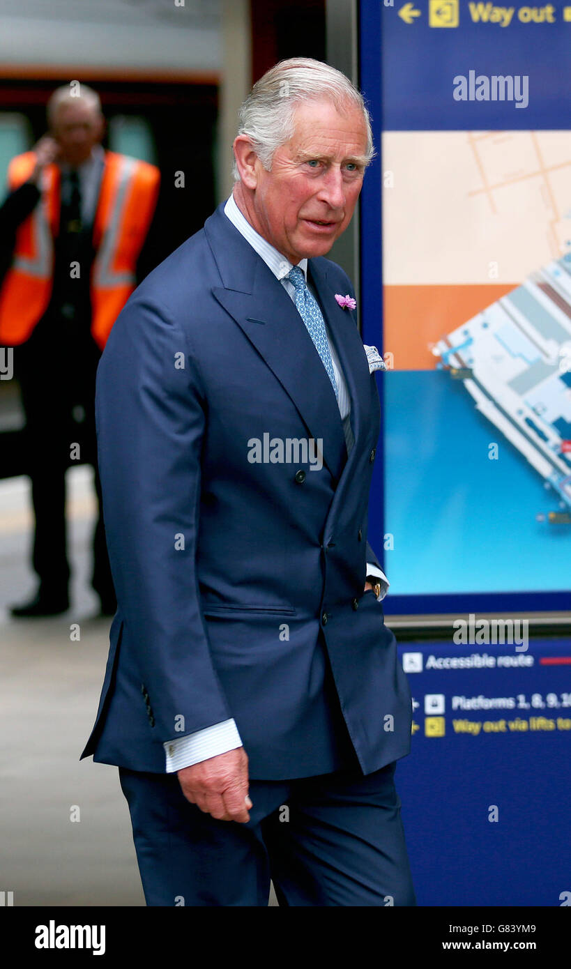 The Duke of Rothesay arrives by royal train at Waverley Station ...