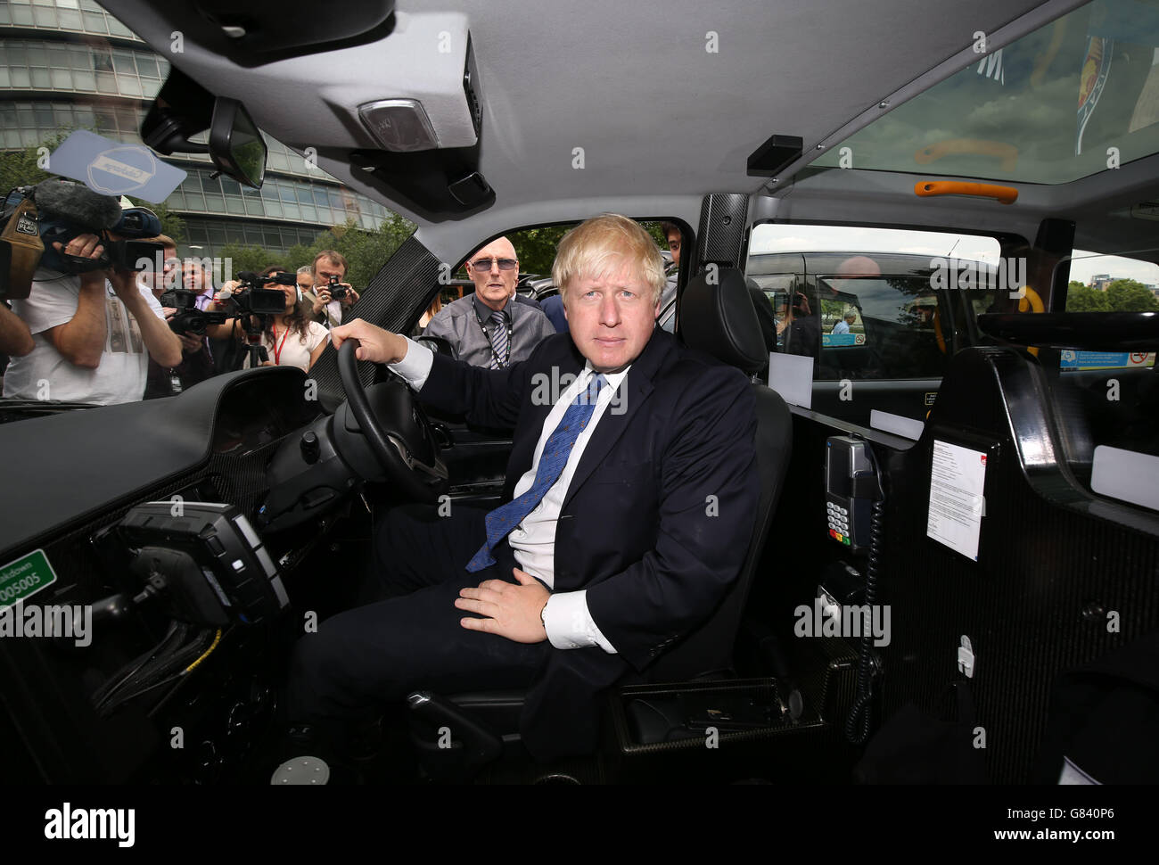 Mayor london meets knowledge graduates hi-res stock photography and ...