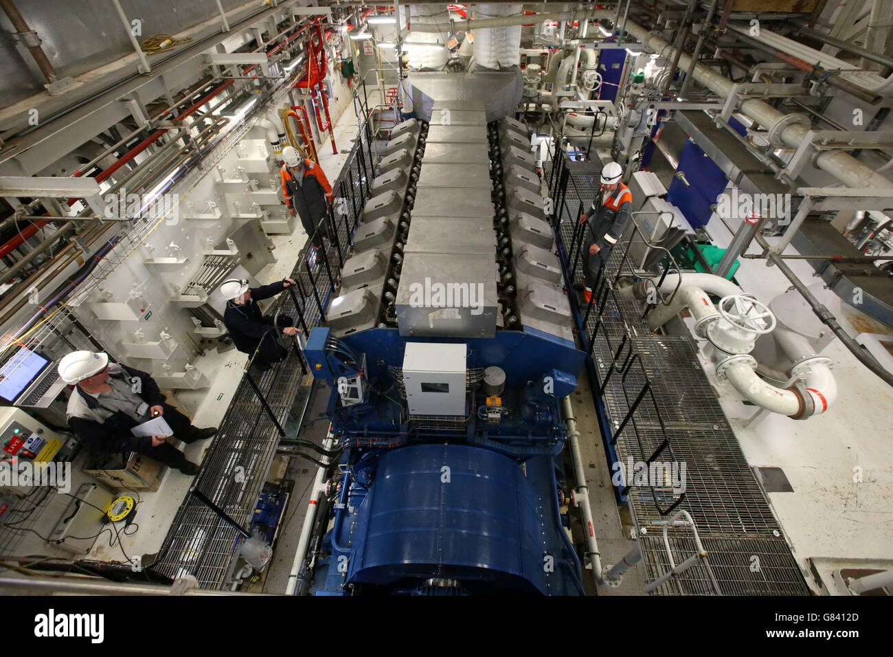 Chief Petty Officer Darren Podmore (second left), Head of Diesel ...
