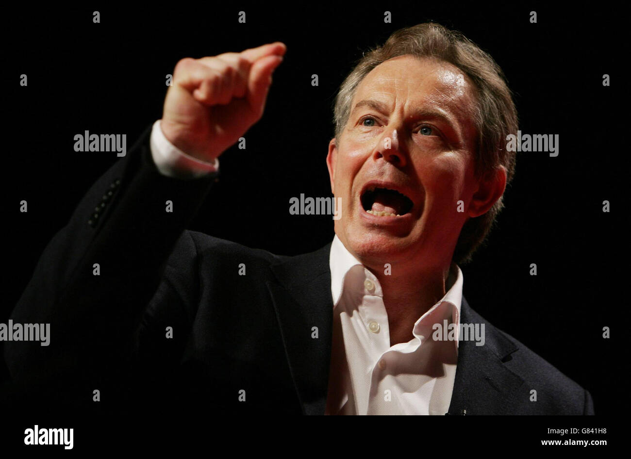 General Election Campaign 2005 - Labour Party rally - Old Vic theatre ...