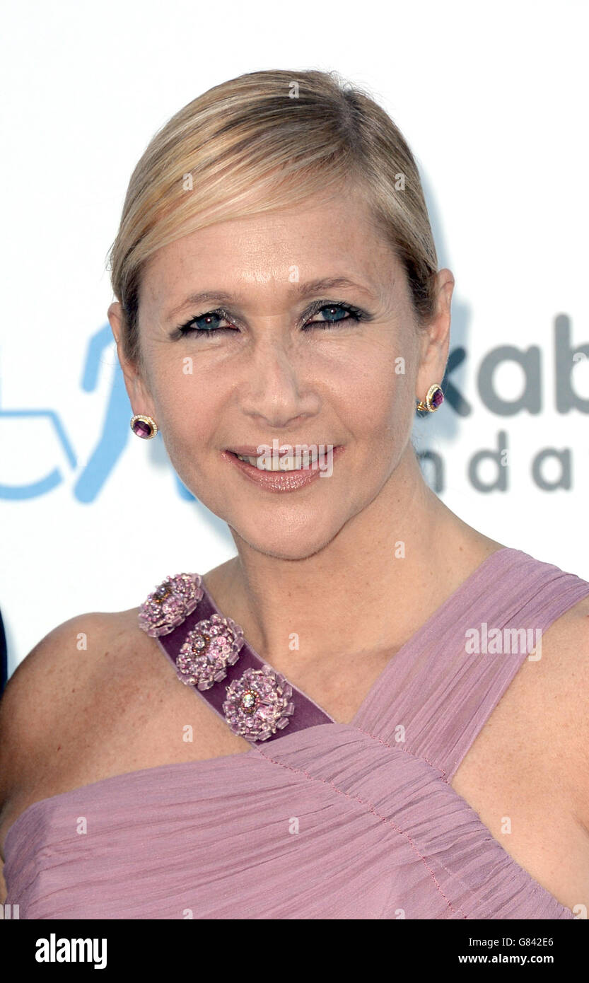 Tania Briar attends the Walkabout Foundation inaugural gala at the ...