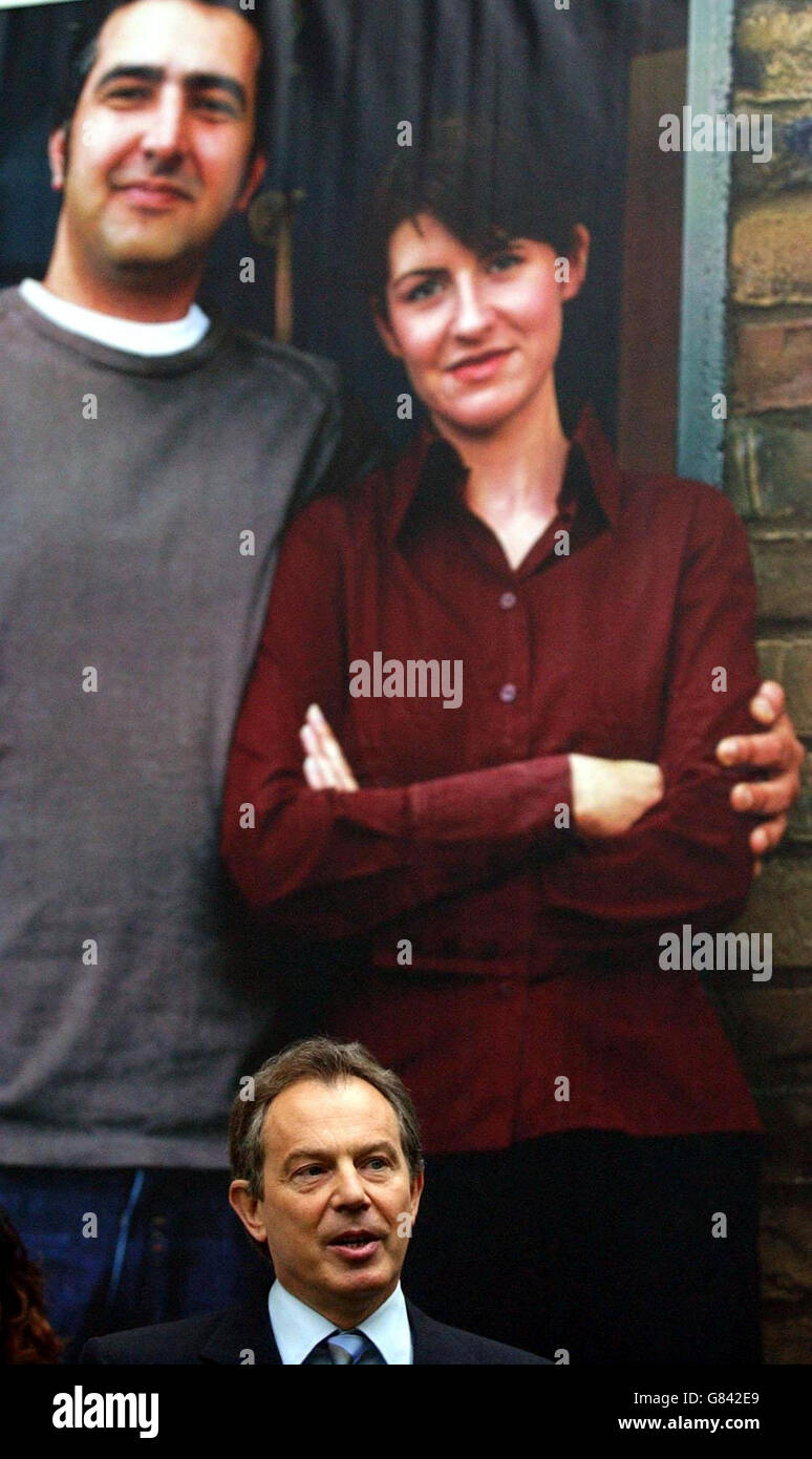 General Election Campaign 2005 - Labour Party poster launch Stock Photo ...
