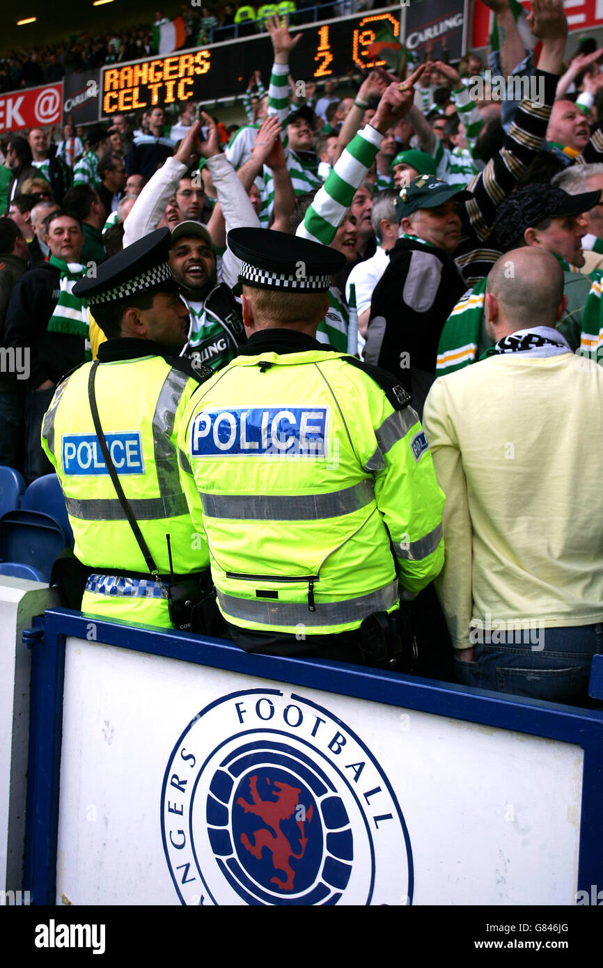 Scottish soccer premier division celtic hi-res stock photography and ...