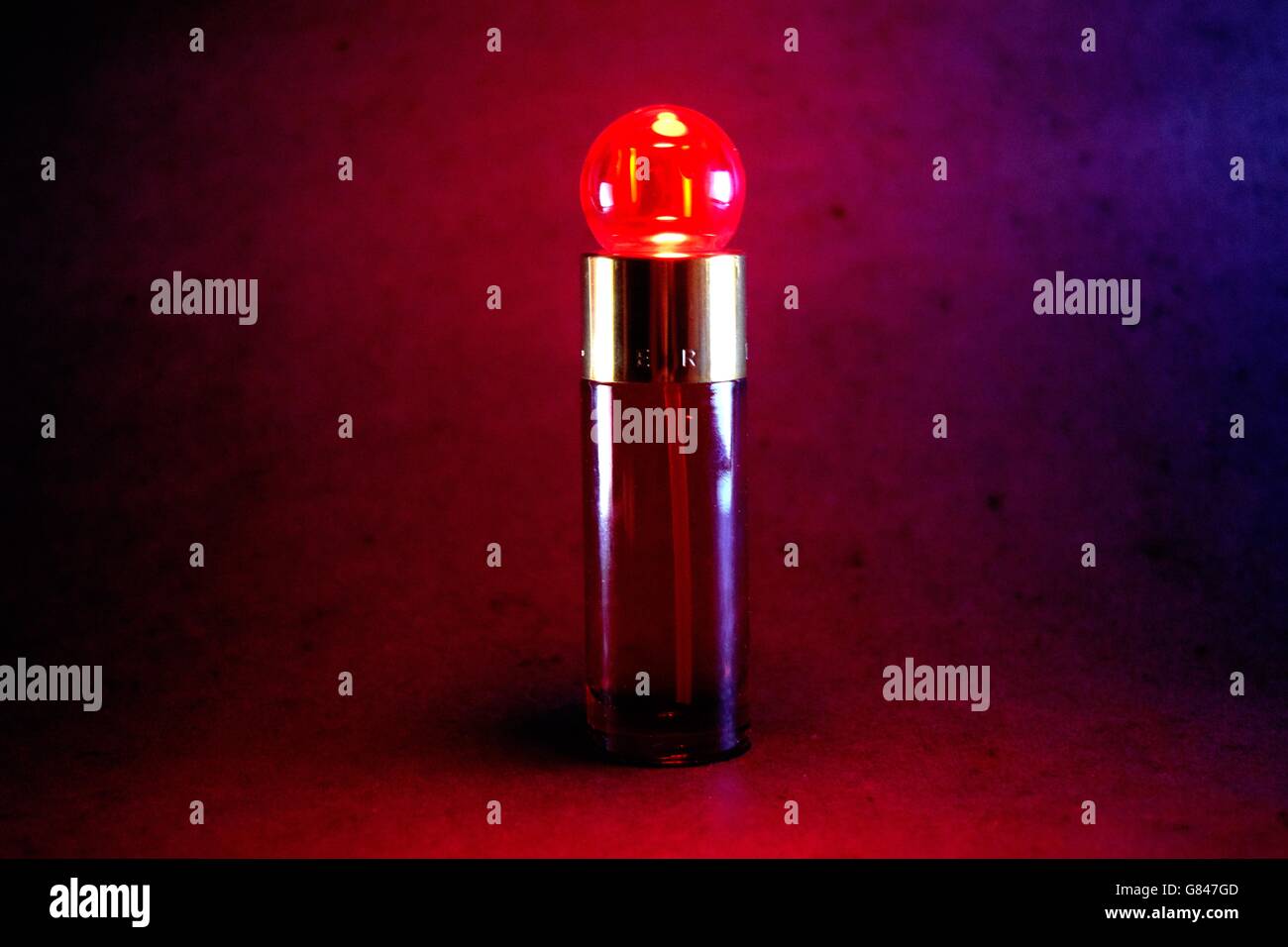 Perfume, Perfume Atomizer, Bottle, Scented, No People, Red, Spray ...