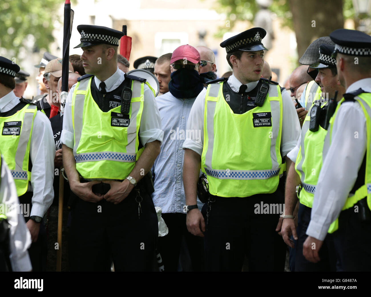 Anti shomrim demonstration hi-res stock photography and images - Alamy