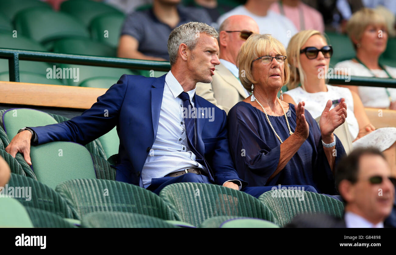 Mark foster with his mum hi-res stock photography and images - Alamy